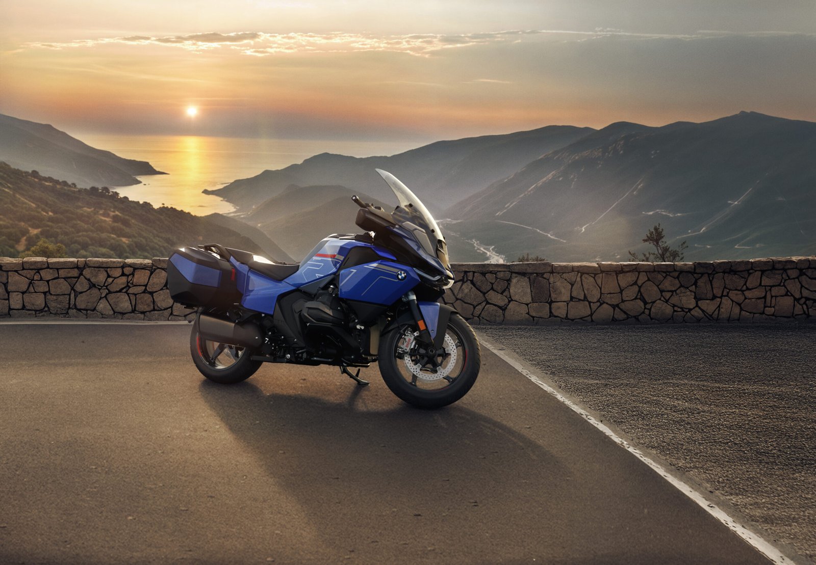 BMW R 1300 RT 2025 : La nouvelle référence du grand tourisme