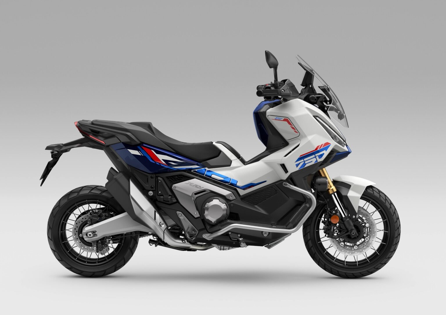 Honda X-ADV 750 2026, un style revisité et toujours unique