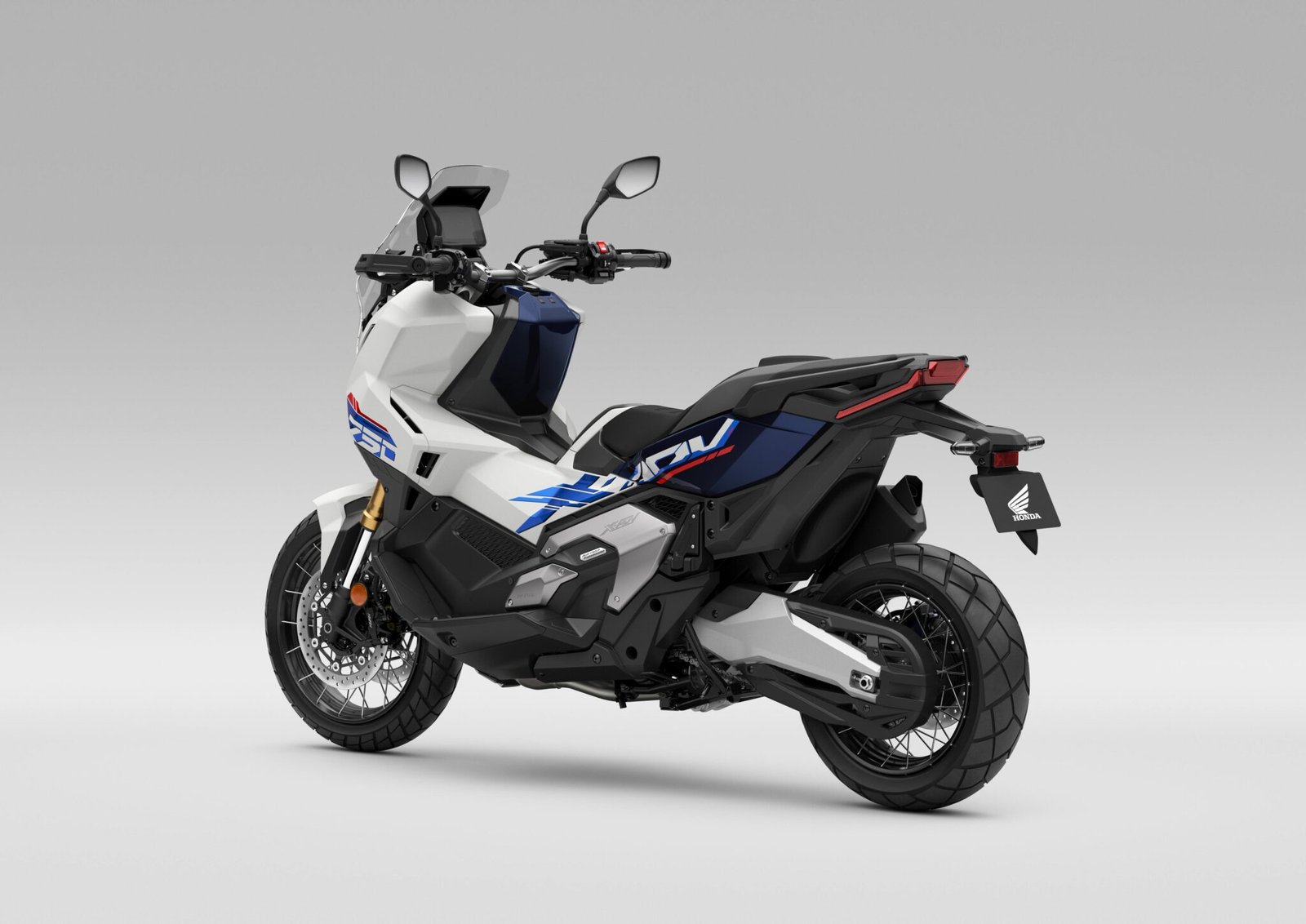 Honda X-ADV 750 2026, un style revisité et toujours unique
